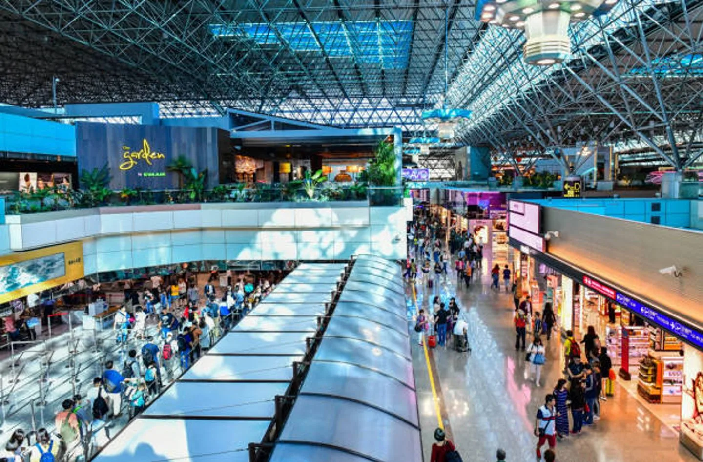 As passenger expectations evolve, what does a compelling airport retail ...