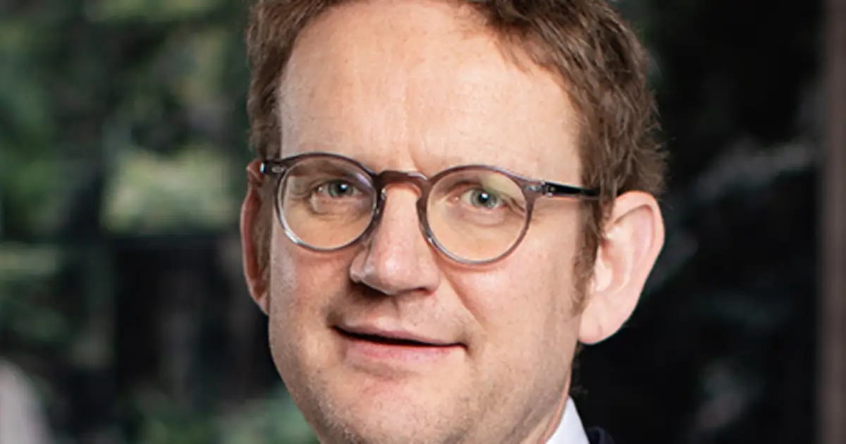 Angus Dawson